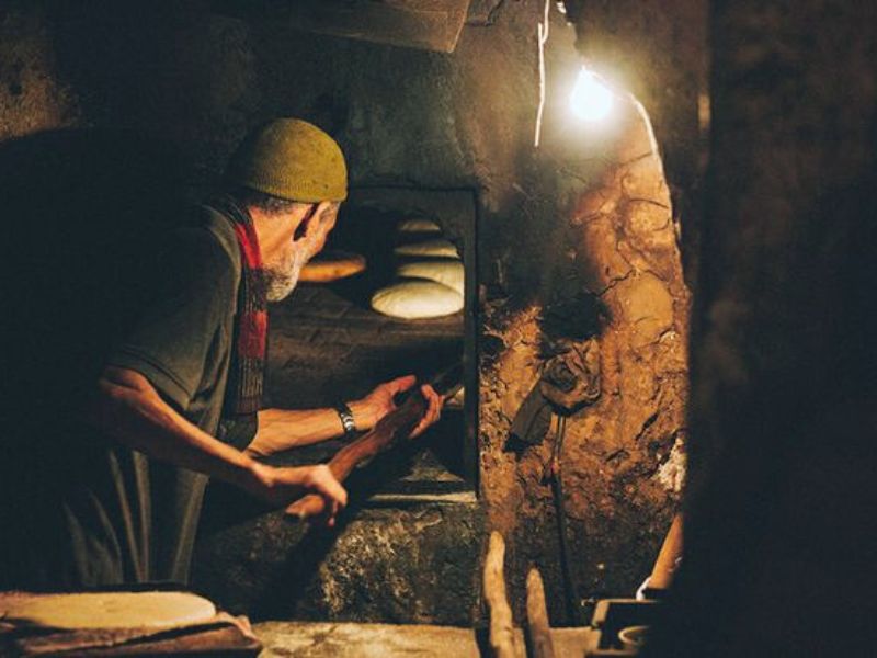 Discover the Fornatchi: Morocco’s Community Oven – unveilingmorocco